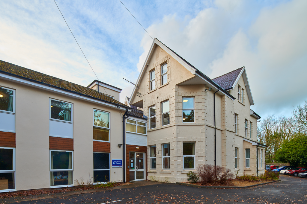 Ty Hendy - Consensus