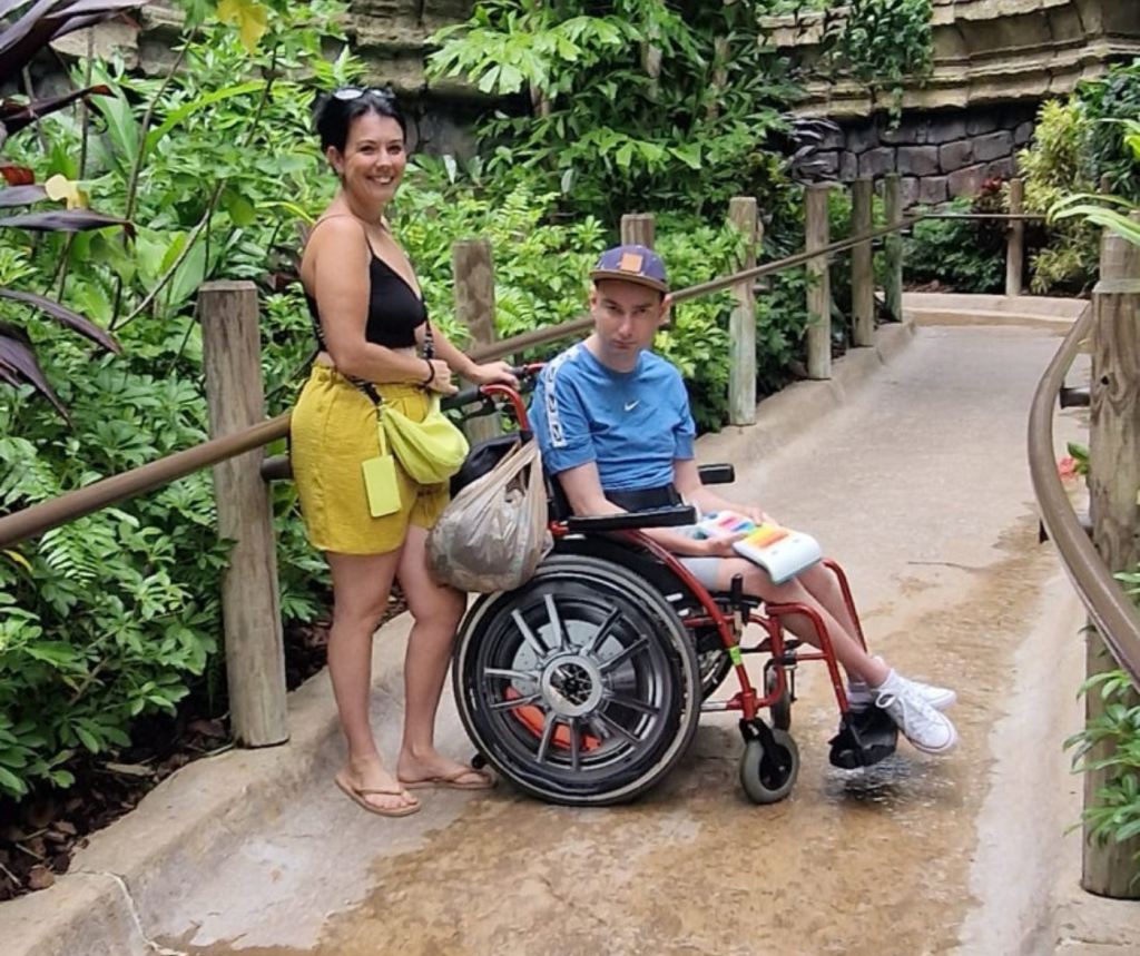 James's magical adventureto Orlando - Consensus